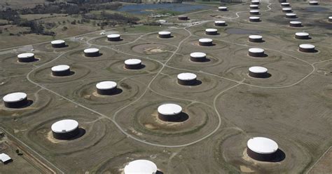 Oil Prices Reach Multi Year Highs On Tight Supply Reuters