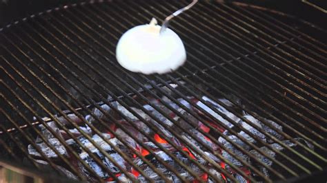 Cleaning Grill Grates With An Onion Cooking Forum At Permies
