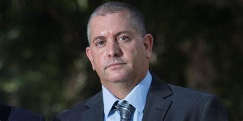 מנור אוורגרין קונה 50 מיבואנית המכשור הרפואי עמוס גזית לפי 200 מיליון שקל שווי כלכליסט Gil