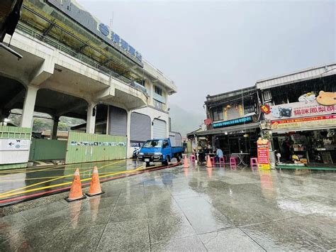 冷到「斷軌」！台鐵瑞芳猴硐段鋼軌現裂縫 班次延誤影響近2千人 中天新聞網