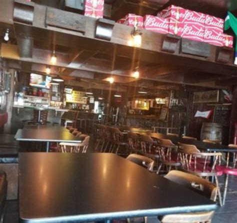 Old Sod Restaurant 2936 Bloor St W Etobicoke On M8x 1b5 Canada