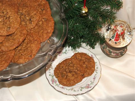 Best 4 Old Fashioned Oatmeal Raisin Cookies Recipes