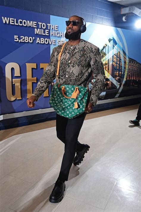 Lebron James Wears 28k Louis Vuitton Outfit For Nba Opening Night