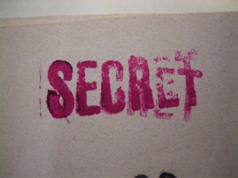 Archives l État publie une nouvelle instruction sur les documents secret défense