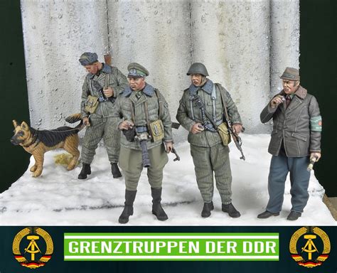 The Modelling News The Wall Ddr Grenztruppen East German Border