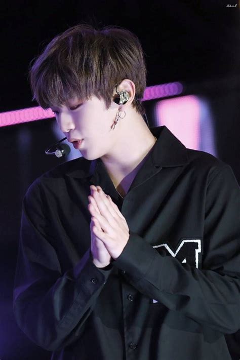 Pin On Kang Daniel 강다니엘 ️
