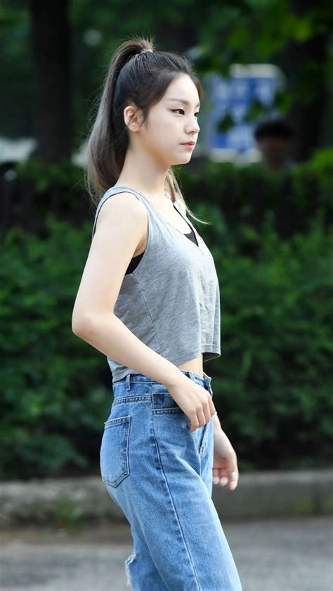 ปักพินโดย 🐩 𝙽𝙵 𝚆 🏹 ใน Itzy 있지 น่ารัก คนดัง