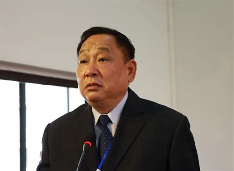 第三届壮瑶药协同创新高端学术论坛暨壮瑶药研究成果展揭幕仪式在我校举行学校要闻校园新闻新闻中心广西中医药大学