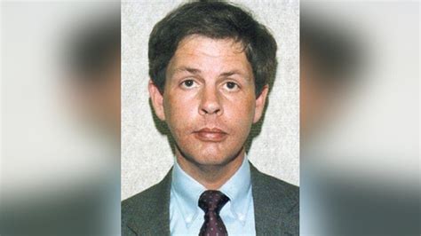 Cadaver Dogs Search Suspected Serial Killers Former Property For