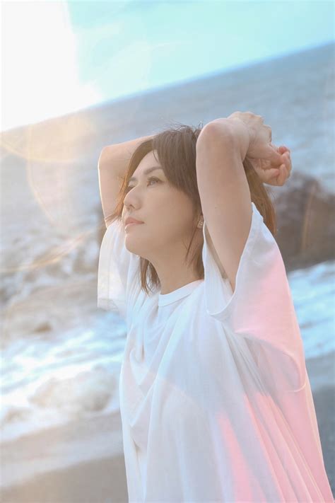 孫燕姿國際後援會 Stefanie Sun Yan Zi International Fan Club 孫燕姿 No13作品：跳舞的
