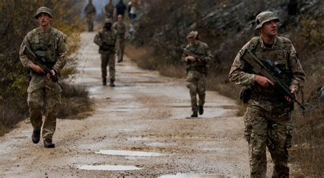 Multiplicam Se Os Alertas Para Risco De Guerra Na Europa