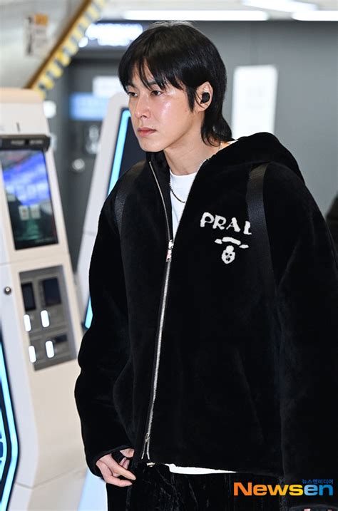 동방신기 유노윤호 분위기가 다한 눈빛 포토엔hd