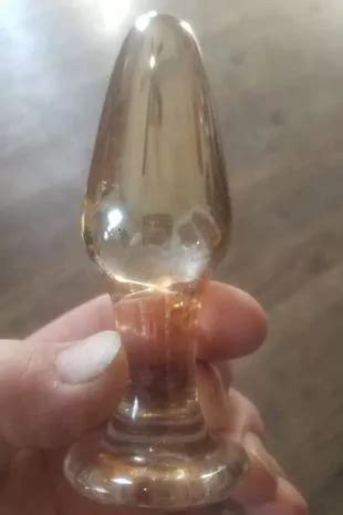 61 Year Old Woman Seeking Expert Advice On Vintage Bottle Stopper Mortified To Learn What It