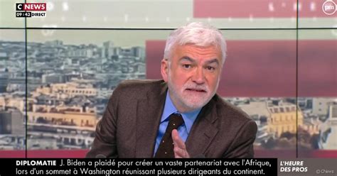 Ils mettent des gens en danger Pascal Praud règle ses comptes avec Quotidien Puremedias