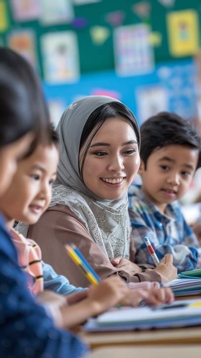 Free Engaging Classroom Learning Photo Education Learning Classroom