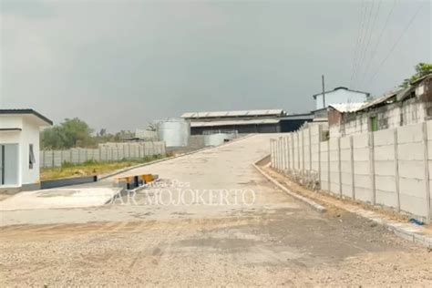 Penolakan Makin Meluas Pendirian Pabrik Pengolahan Limbah B Di Kabupaten Mojokerto Diprotes