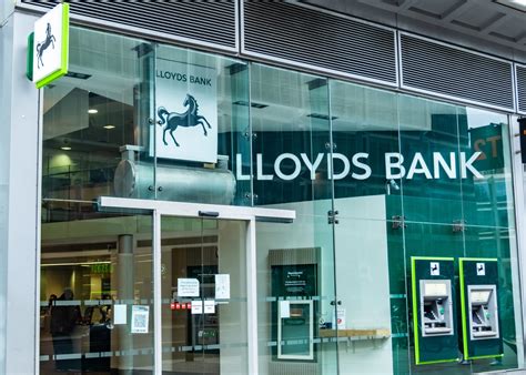 Lloyds Banking Group Shuts Another 45 Bank Branches Including 22