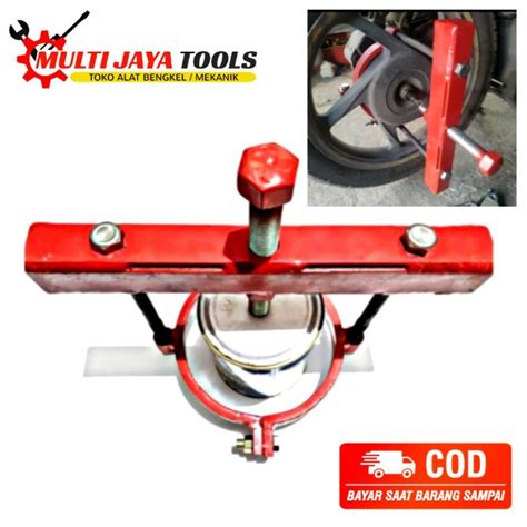 Tracker Treker Alat Bukaan Lepas Pelepas Ban Roda Velg Belakang Matic