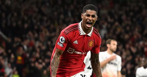 Stunning Fans Go Wild After Marcus Rashford Scores 100th