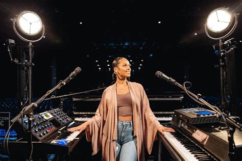 Prepárate Que Alicia Keys Dará Un Concierto En Guadalajara