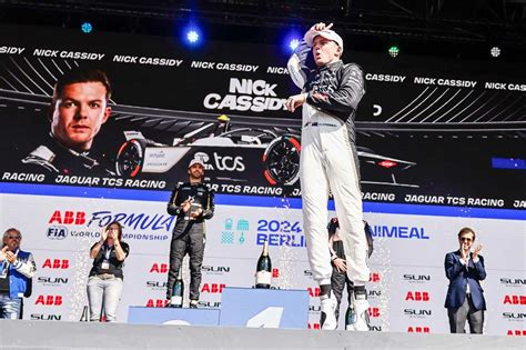 第9戦はキャシディが21番手から逆転優勝。第10戦はダ・コスタがポルシェに母国勝利をもたらす／フォーミュラe（autosport Web