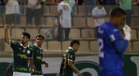 VÍDEO Flaco López abre o placar para o Palmeiras contra o Santo André