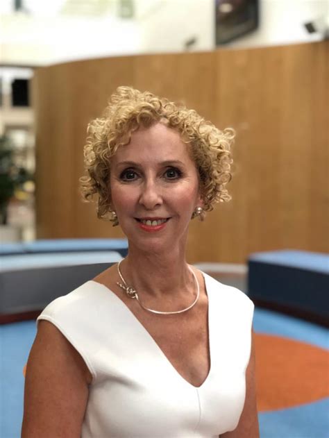 Brooke Sutton On Linkedin Job Search