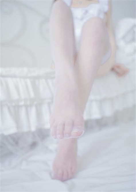 过期米线线喵 连体围裙 Cos君