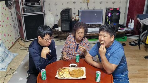 시골먹방엄마가 심심하신가 뭘 그리 만들어요 장떡 Youtube