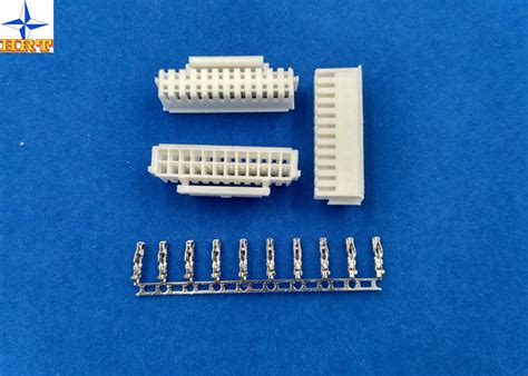 Dual Row Automtive Electircal Connectors Pitch 200mm Housing With Lock