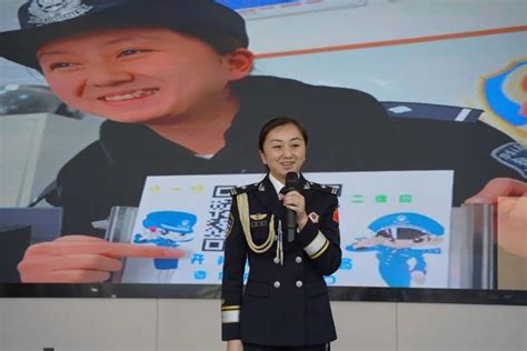 警在民安贵阳市公安局新时代贵阳警察故事宣讲团走进清镇 腾讯新闻