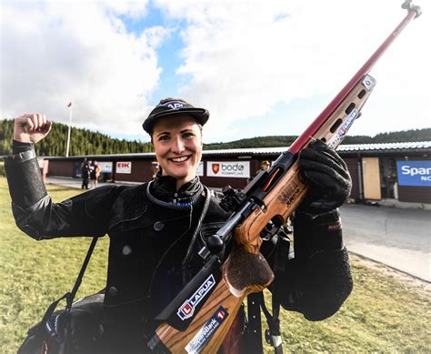 Landsskytterstevnet 2022 Skyting Rød Neglelakk Betyr Lykke Anne