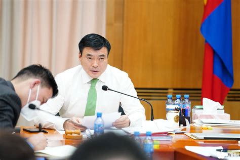 С Амарсайхан Хүнээр харуулаад цагдаагаар мануулаад зам харгуйгаа хаалгаад байлгүй ЦАХИМААР ЗОЛГО