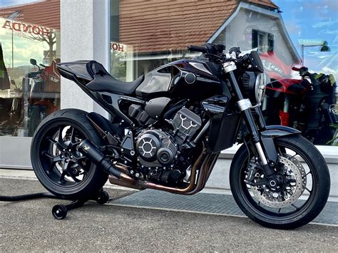 Umgebautes Motorrad Honda CB 1000 R Von Direct Performance 1000PS At