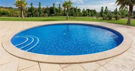 Stunning Round Pools Aesthetic And Space Saving Round Pool Designs
