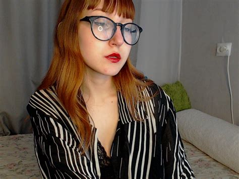 Cheryledgars主播简介 Stripchat