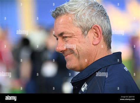 Daryl Powell Head Coach Of Warrington Wolves During The Pre Match