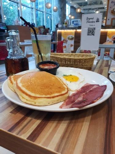 Chicken Burger In Kitchener Road Foodadvisor