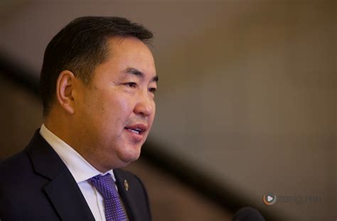 Б Пүрэвдорж Би АН ын даргад нэр дэвшихгүй дотроо л учраа олчихмоор байна