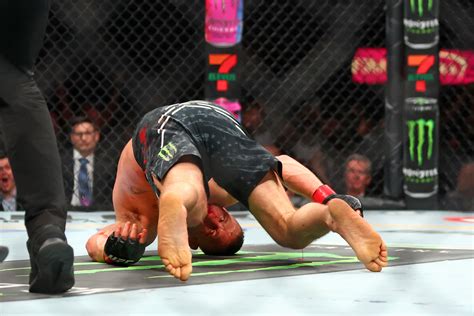 Mma Ufc 300 Gaethje Vs Holloway Mma Junkie