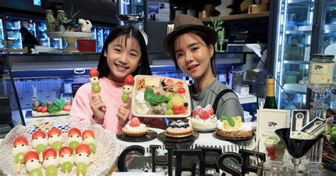 수제 치즈로 만든 디저트 즐겨요