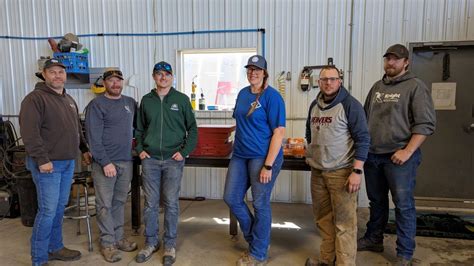 Seed N Feed Leguee Farms Discoverweyburn Local News Weather Sports Free Classifieds