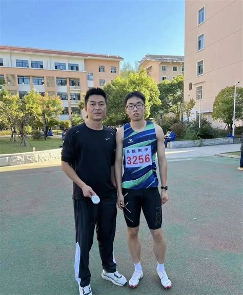 青春正当时，学校运动会也可以超燃！成绩比赛生日