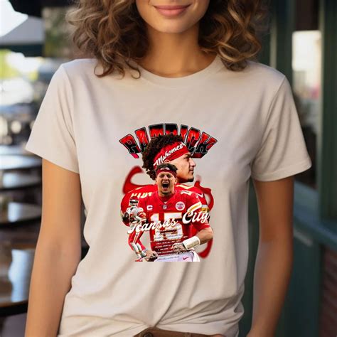 Special Edittion Harrison Butker 7 Kansas City Chiefs Signature T