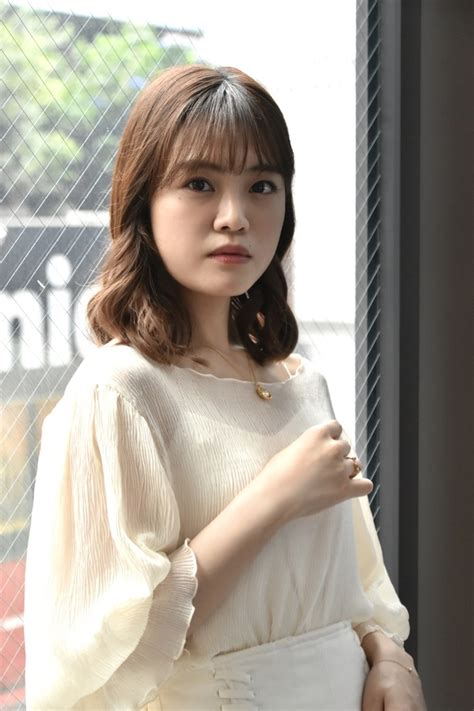 HKT 本村碧唯が卒業フォトブックを発売 泊 日の卒業旅行に行ってるような気持ちで素で楽しんだ ウォーカープラス
