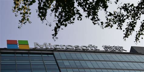 Techmeme Source Microsoft Is Asking About 700 To 800 Employees