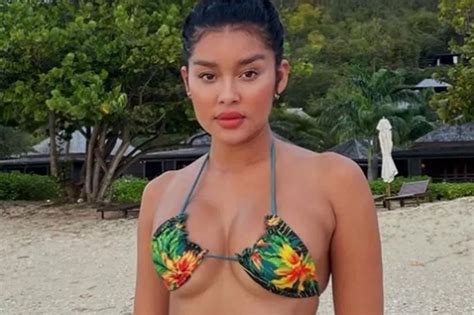 Model Risks Wardrobe Malfunction In Extreme Underboob Bikini Daily Star