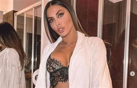 Choc E Terrore Per Guendalina Tavassi Mai Visto Tanto Sangue In Vita Mia