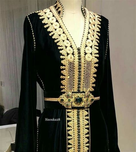 Pin By A El On Takshita In 2024 Moroccan Dress Caftan Velvet Dress
