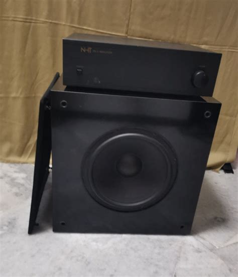 Nht Sw 3 Sub And Nht Sa 3 Amp Audio Soundbars Speakers And Amplifiers On